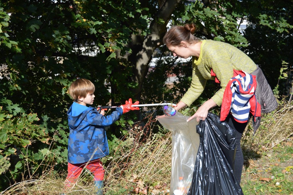 Litter and fly-tipping - CPRE Peak District and South Yorkshire